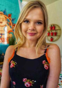 CoCo Lovelock - Wiki, Bio, Age, Biography, Boyfriend, Photos & more