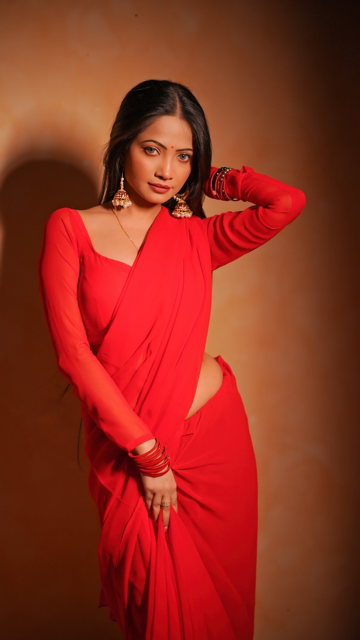 Diya Ghosh’s Glam Moments You Can’t Miss – Check Out More Stunning ...